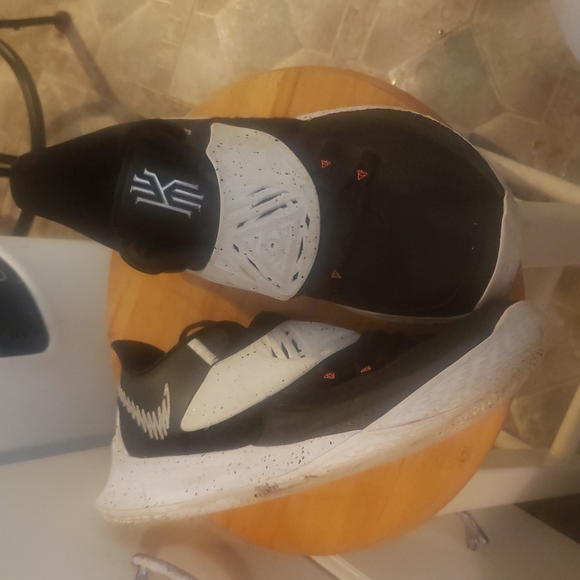 Nike | Shoes | Nike Kyries | Poshmark